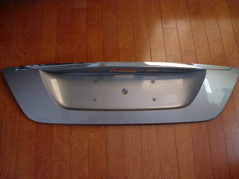 FS: W211 03-09 OEM Facelift Trunk Panel Brillant Silver - MBWorld.org ...