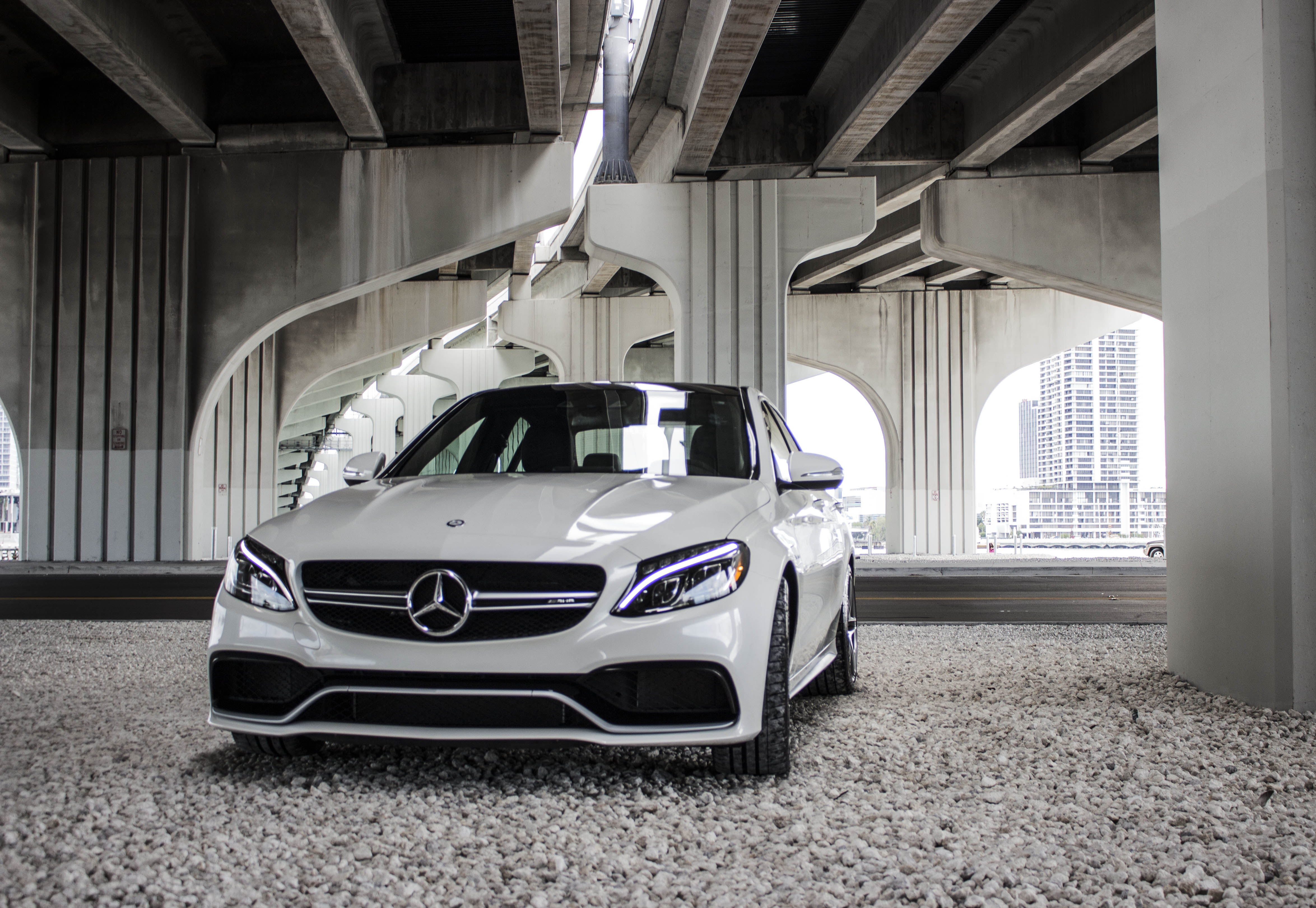 Slick C63 S Beautifies Our Photos of the Week - MBWorld